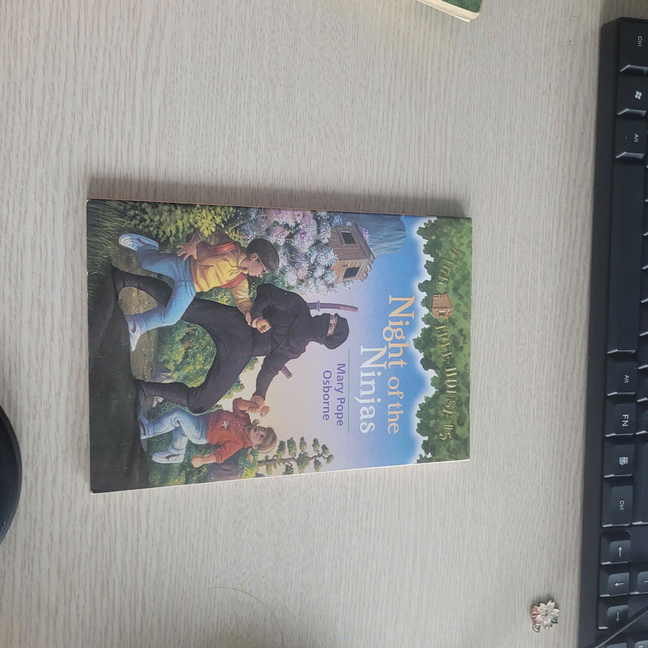 Night of the Ninjas (Magic Tree House #5) Mary Pope Osborne – Tiện ích ...